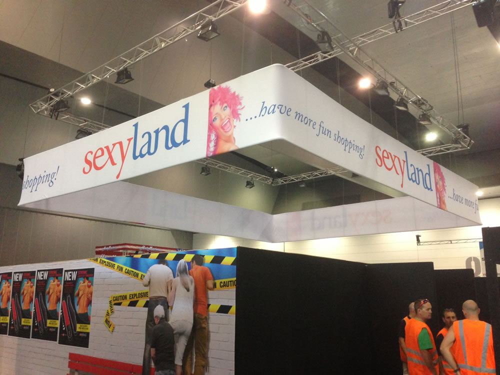 4 Types of Event Signage for Your Corporate Events